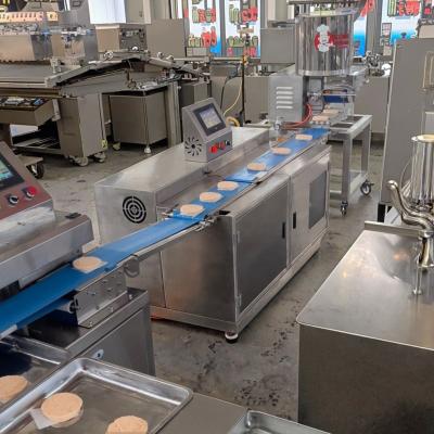 中国 自動ビーフパティ加工機 ハンバーグミートパイ製造機 モーター付き Divisora De Masa 販売のため