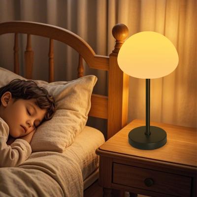China Rechargeable LED Mushroom Table Lamp for Restaurant & Ambient Lighting for sale