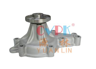 Китай Assy 1J700-73030 водяной помпы экскаватора 1J700-73030 дизельный для двигателя KUBOTA V2607 продается