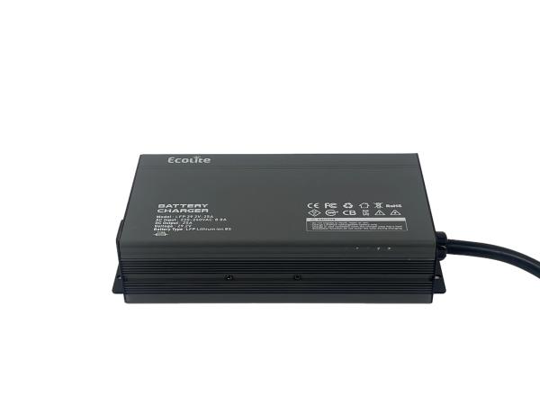 Quality LFP 29.2V 25A RV Lithium Battery Intelligent Fan Control IP20 Protection for sale
