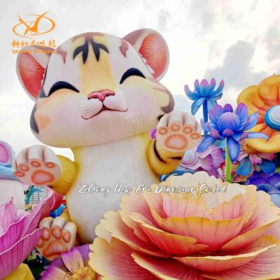 China Exquisite Colored Lanterns Art Steel Frame for Festive Decoration for sale