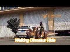 Realistische Triceratops Dinosaurussen lopen Realistische Dinosaurus afstandsbediening