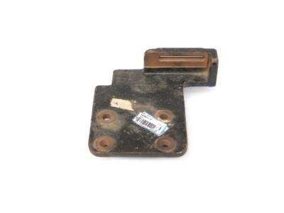 China 1B22081201405 Truck Mounting Bracket Scratch Resistant  Foton Truck Spares Replacement for sale