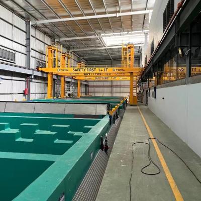 China Productielijn voor anodisatie van 300T voor aluminiumprofielen met wisselstroomvoorziening for sale