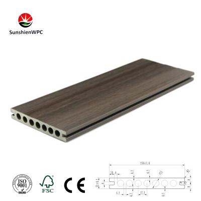 China Sunshien WPC engineered flooring with co-extrusion technology decking 150H22 wood grain for sale
