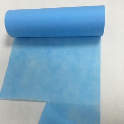 China Sunshine Factory Supply  PP Perforated Bed Rolls Nonwoven Bed Sheet Roll Disposable Nonwoven Bedsheet Roll for sale