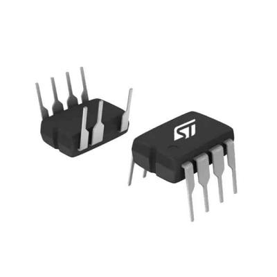 Cina 800V 16W Flyback IC isolato con controllo di frequenza Soft Start in vendita
