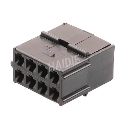 Cina 8 Posizione Cassa di presa femminile per i connettori per auto IC Junior Timer in vendita