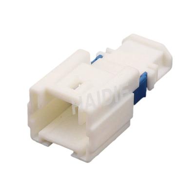 Cina Connettore IC maschio serie 98824 per applicazioni automobilistiche di Molex in vendita