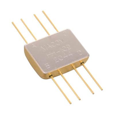 中国 MACOM テクノロジーソリューションのための1.4dB挿入損失と25dB隔離のアクティブ RF ディレクショナル カップラー 販売のため