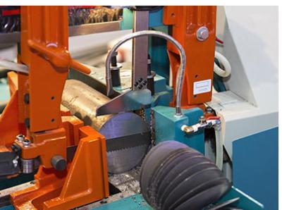 Cina Acciaio al carbonio laminato a caldo di grado ASTM1022 Bar di acciaio rotondo con acciaio inossidabile 304L in vendita