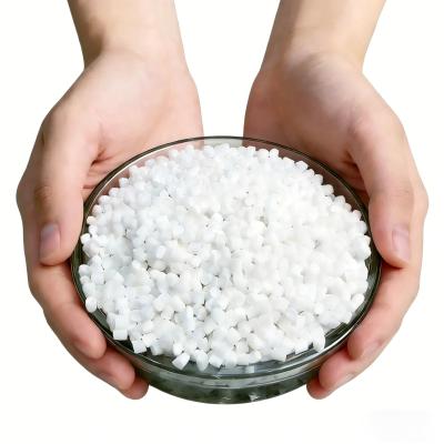 China CZ318 Jade Bottle Grade Polyethylene Terephthalate Granules for Oil Package for sale
