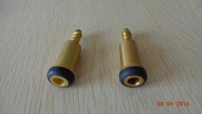 Manguera flexible modificada para requisitos particulares con las colocaciones de cobre amarillo, hechas en fabricante del profesional de China