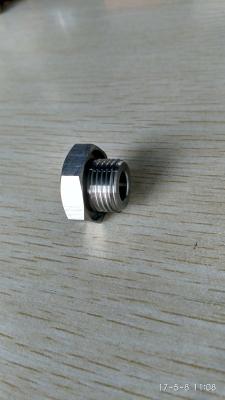 La aduana toda clase de materiales, una variedad de especificaciones, proceso mecánico parte; juntas, instalaciones de tuberías, echando