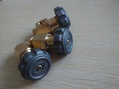 China Procesando aduana toda clase de instalación de tuberías, CNC que trabaja a máquina, colocación de cobre amarillo, hecha en fabricante del profesional de China en venta