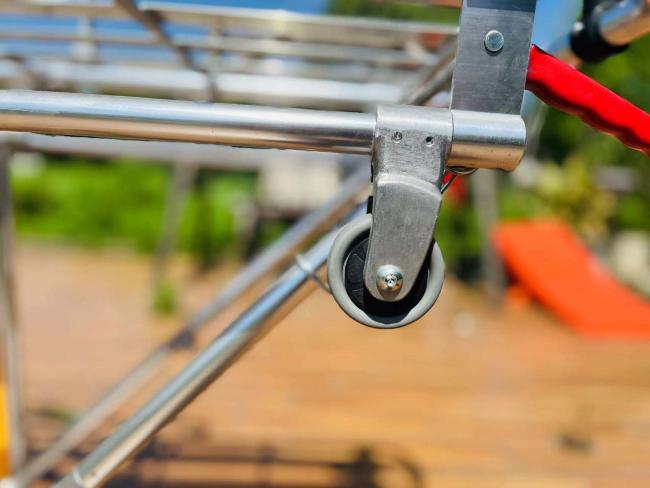 190*55*92CM Foldable Aluminum Alloy Ambulance Stretcher With Leg Adjustment For Transporting The Wounded