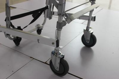 Cina 90CM 2 volta la sedia a rotelle convertibile con alla lega di alluminio dell'ambulanza dell'ospedale della barella in vendita