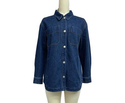 China Übergroße Jeans-Shirt Denim-Overshirt für einen entspannten und komfortablen Stil zu verkaufen