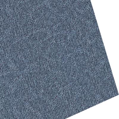 Cina colla di 0.1mm-0.7mm giù vinile che pavimenta il peso leggero smontabile di anti rivestimento della macchia in vendita