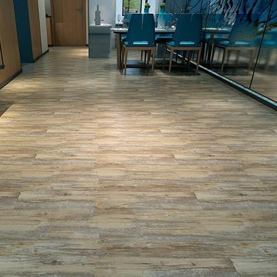 China colagem 5.0mm luxuosa da prancha do vinil de 4.0mm 4.5mm abaixo do revestimento à venda