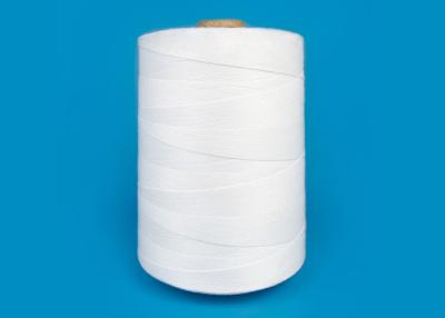 China Hochfester 100% heller nähender Garn-Taschen-schließend Polyester-Faden weißes 20s/6 20s/9 zu verkaufen
