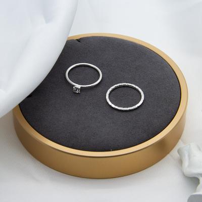 Cina Anelli rotondi 15 - 18mm chiaro Diamond Gold Alloy dei gioielli di modo del cerchio in vendita