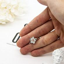 China Mode-Eheringe Zircon-kundenspezifischer Ring-Schmuck des Harz-24k für Männer zu verkaufen