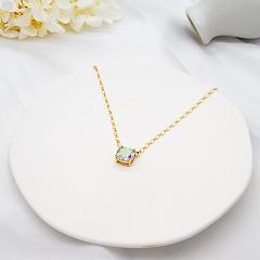 中国 可憐な名前のダイヤモンドの吊り下げ式のネックレスの金の長いダイヤモンドの月のネックレス 販売のため