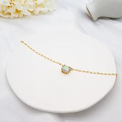 中国 可憐な名前のダイヤモンドの吊り下げ式のネックレスの金の長いダイヤモンドの月のネックレス 販売のため