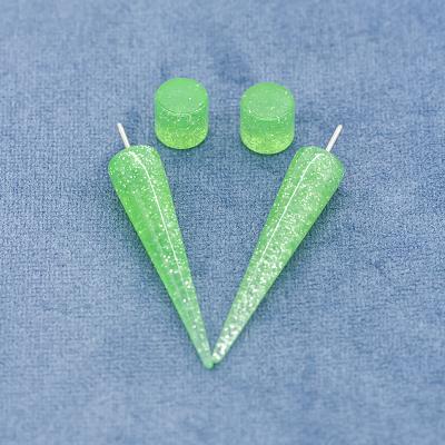 中国 18G 6mmの緑の螺線形の耳の先を細くすることはアクリルの先を細くすること伸張のためのぴかぴか光る 販売のため