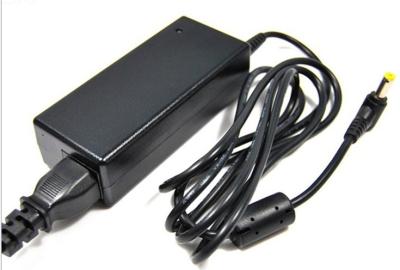 China fonte de alimentação de DC da C.A. de 12V 60W no tipo do adaptador à venda