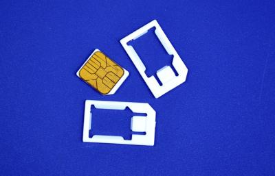 China Adaptador plástico do cartão do micro SIM à venda