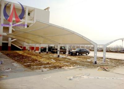 Cina Il parcheggio di veicolo della membrana del tessuto sparge la resistenza al vento esterna delle strutture dell'ombra in vendita