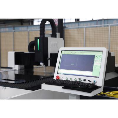 China Van de de Verwerkingsvezel van het bladmetaal van de het Metaalbuis de Lasersnijmachine 1000 Watts Te koop