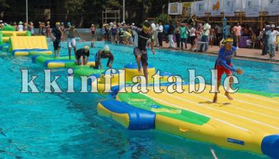 Cina Parco gonfiabile all'aperto dell'acqua per il centro di spettacolo di corsa ad ostacoli di sport in vendita