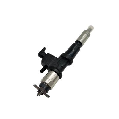 China 095000-4152 Fuel Injector 4HK1 6HK1 Isuzu Truck Engine Parts for sale