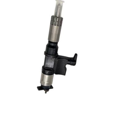 China 0950000513 Engine Fuel Injection Nozzle EX200-3 Excavator Engine Spare Parts for sale