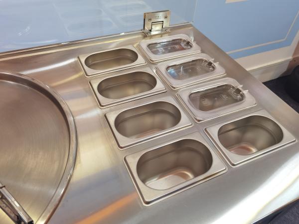 Quality Commercial Easy to Operate Single Flat Pan Fried Quick-Frozen Ice Cream Roll for sale