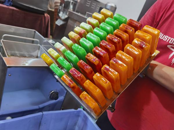 Quality Commercial Ice Cream Popsicle Unmold Machine for sale