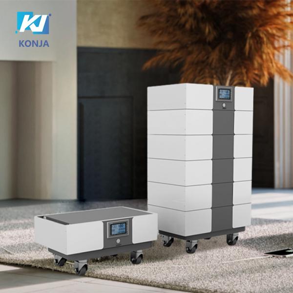 KonJa Power 48V 96V 144V 192V 240V 288V 100Ah Home LifePO4 Batteria solare impilabile con controllo sullo schermo