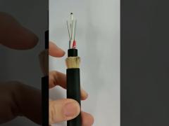 Buitengewone 72-kern-luchtradio-communicatiekabel ADSS G652D-vezeloptische kabel