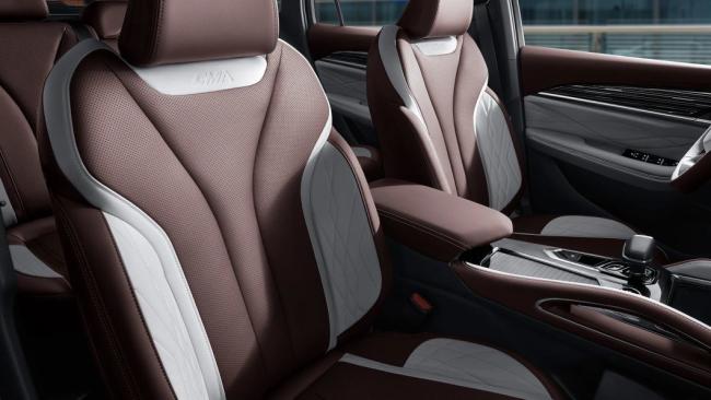 Geely Jili Xingyue L 2.0t 2WD High Power Flagship SUV Hot Selling in China LED Electric Leather Turbo Multi-Function Acc R20 Fwd