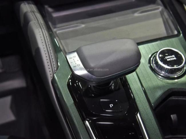 Geely Monjaro 2023 Xingyue L Low Price 2023 China-Petrol-Car 2.0td Multi-Function LHD 5-Door 5-Seat SUV