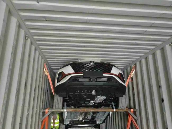 Hot Geely Hybrid Cars Vf11 MPV Xingyue S L E PRO Boyue L Geely Coolray Car PRO Electric