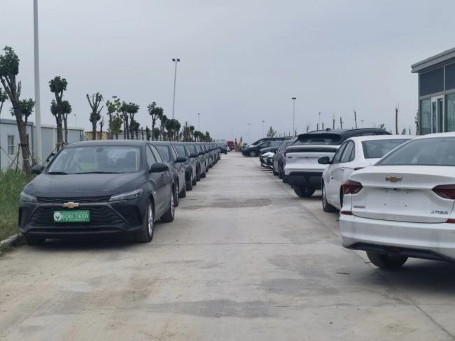in Stock 1.5t DCT Geely Binyue Big Space Gas Car High Speed Low Price New Car 2024 Gasoline Petrol Geely Binyue Car