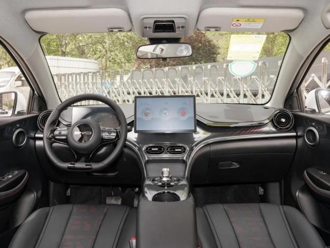 New Byd E2 2024 Luxury Version 405km 5seats Fwd 4 Wheel EV Electric Cars