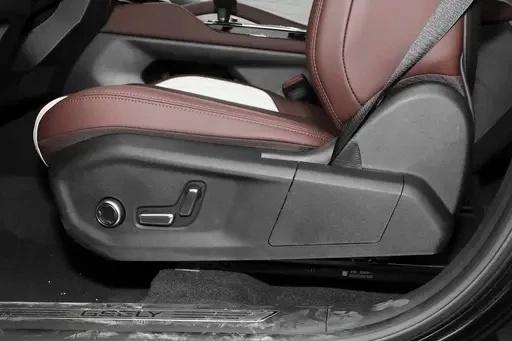 Hot Sale Geely Monjaro 2.0t 2024 4WD Cheap Gas Car Geely Xingyue L 0km New Petrol Car SUV