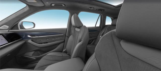 Xingyue L Made in China 2.0t High Power Multi-Function Automatic 4WD Flagship Gasoline Compact SUV Geely 2023 Xingyue L