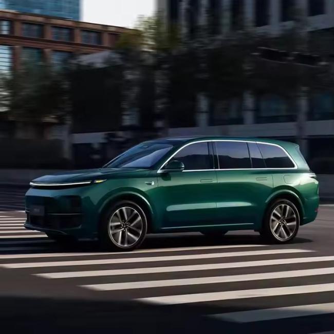 2024 Luxury Lixiang L9 PRO Ultra Long Range Electric SUV with Full Color Lixiang L9 New Energy Vehicles