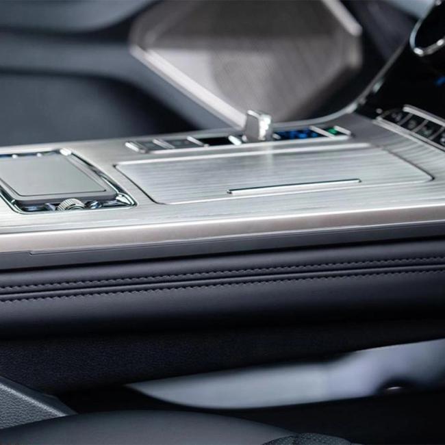 Selling Best Price Petrol New Car China Luxury Brand Hongqi H9 Sedan Automobile